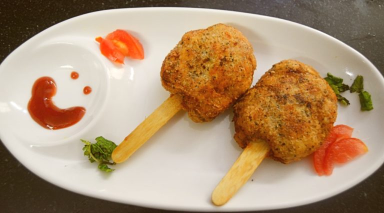 Chicken Pops | How to make Chicken Pop sticks - MUMMY RECIPES