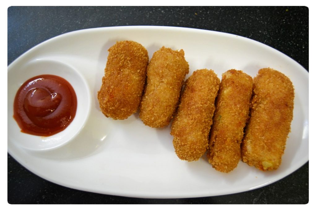 Crispy Potato Fingers Recipe - MUMMY RECIPES